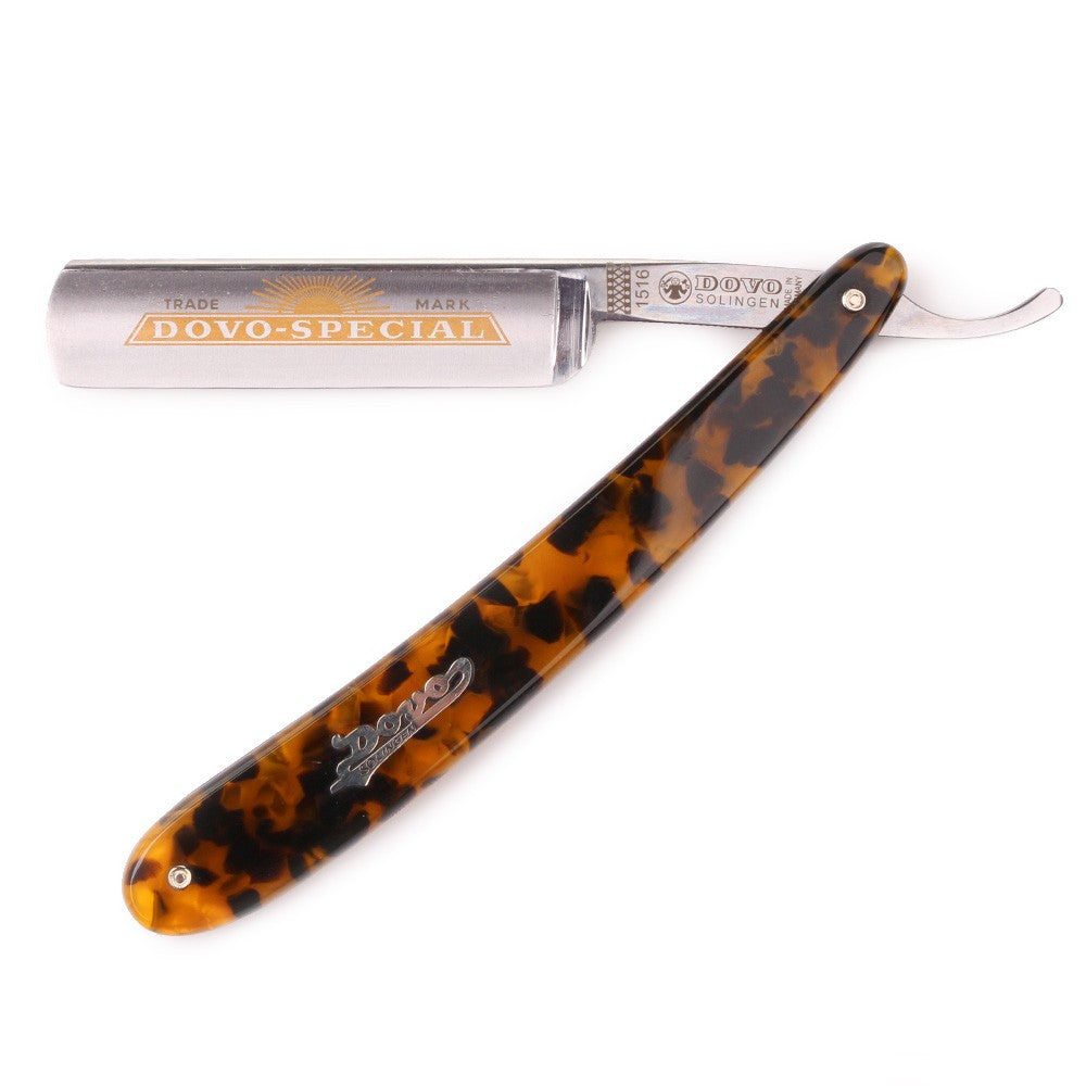 Straight Razors vs Safety Razors - Battle of The Smooth!