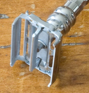 How to Use a Double Edge Razor